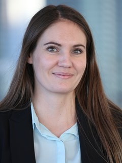 julie-remen_protrett