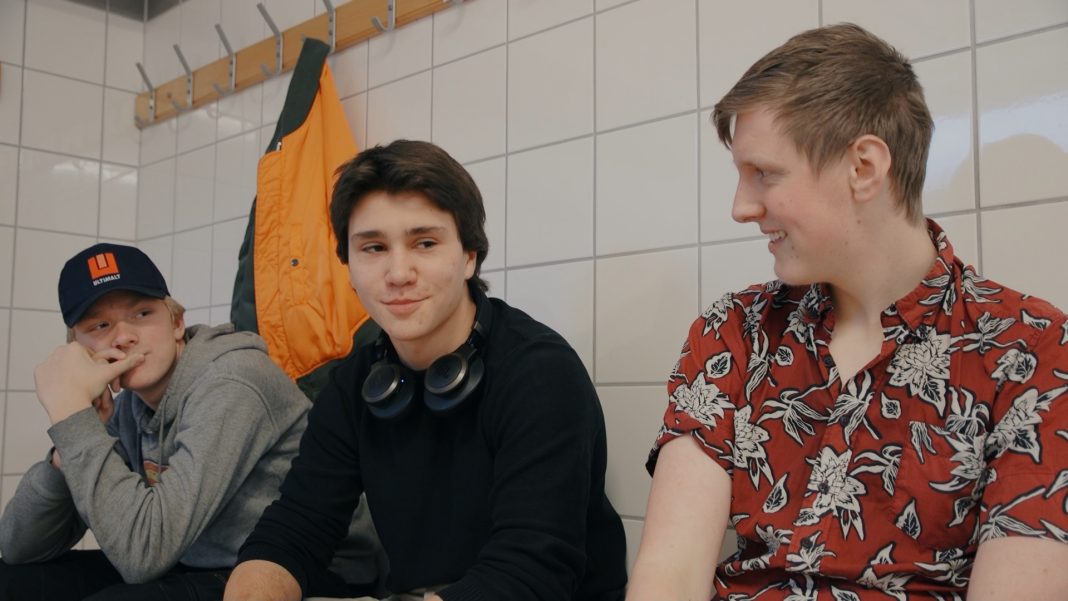 Fortellinger fra dusjen – dusjen er for trang, dusjen er skiten, kroppen min er ekkel