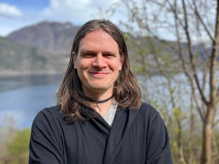 Gaming-journalist Øystein Furevik får nynorskpris