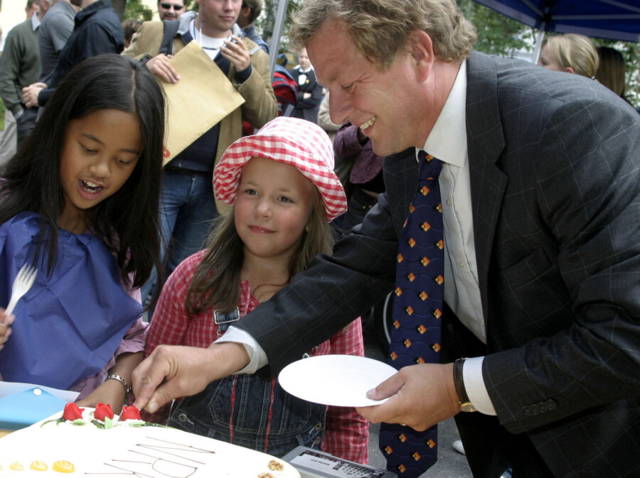 Då eg var 20: Ina Svenningdal budde heime, spelte inn «Skam» og kom inn ...