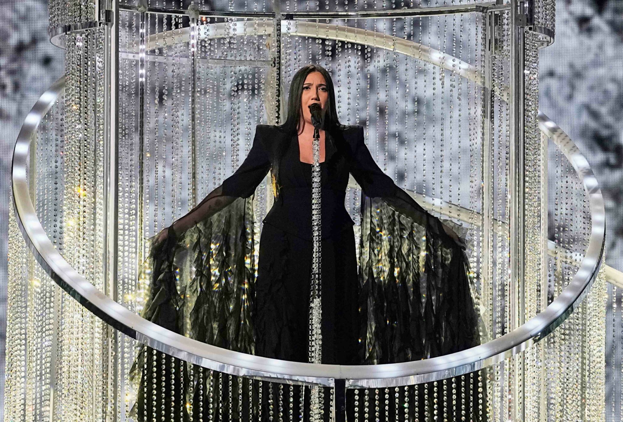 «Absurd at NRK framleis lèt som om Eurovision er «upolitisk»» - Framtida